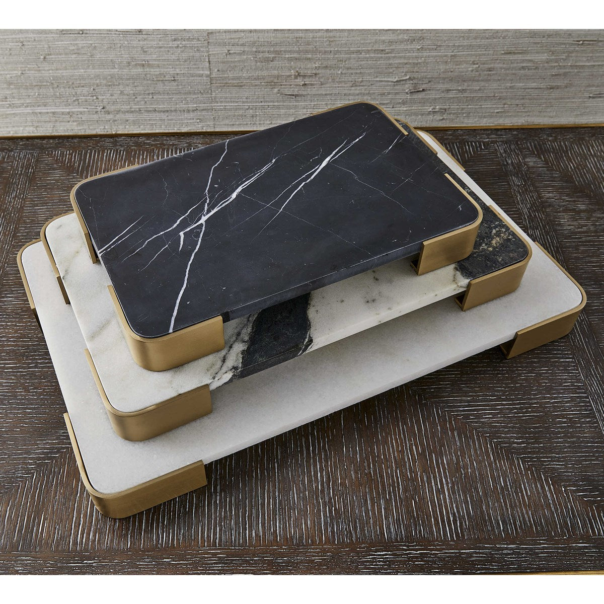 R18021-UTT | Elevated Tray/Plateau - White Marble Large – Ashley ...
