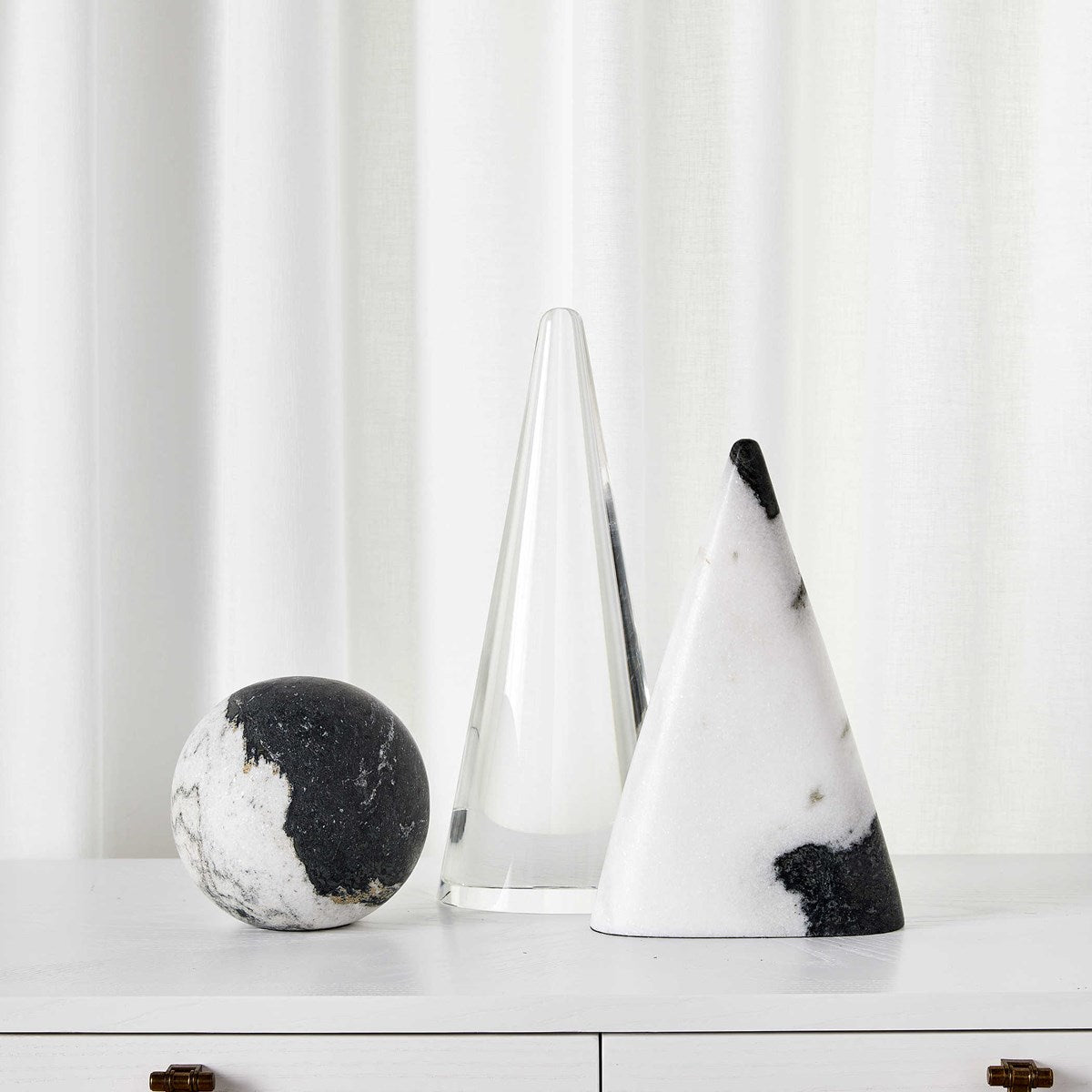 R18077-UTT | Panda Orb – Ashley Homestore Furniture